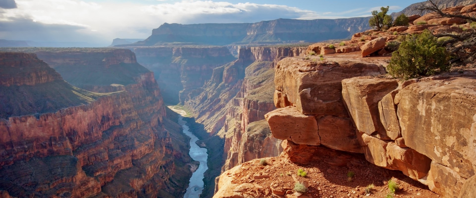 Explore Grand Canyon National Park with Virtual Tours